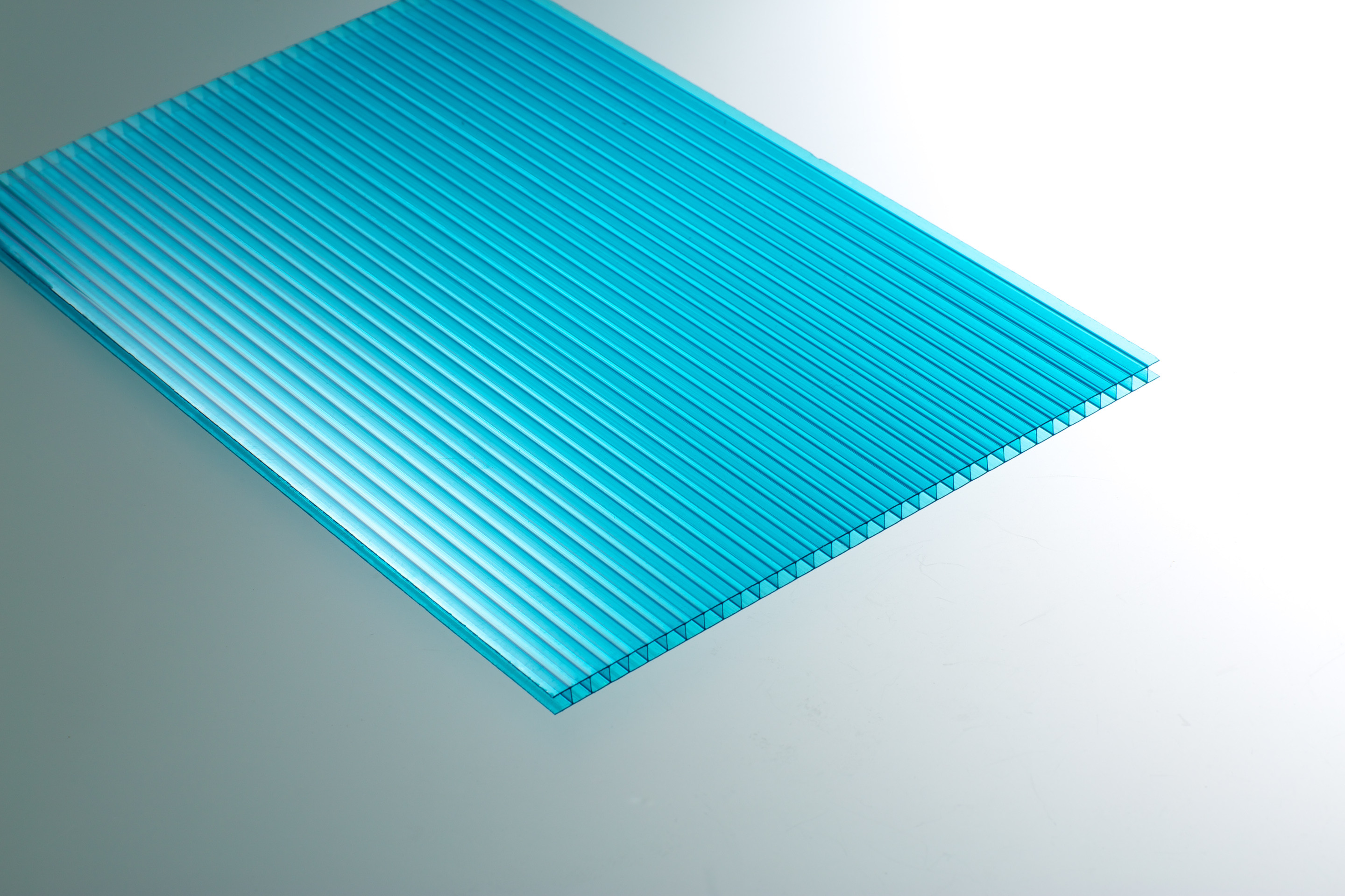 feuilles de toiture de polycarbonate de 4mm/de 6mm/de 8mm/de 10mm pour ...